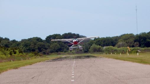 Airplane Repo | Discovery