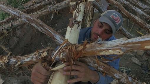 Bushcraft Build-Off | Discovery