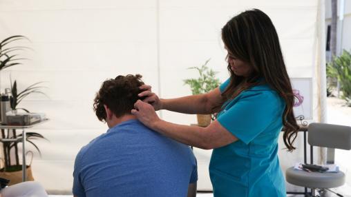 Dr. Pimple Popper | TLC.com