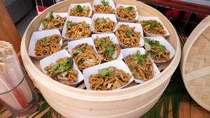 Chef Dynasty: House of Fang | Food Network