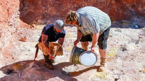 Outback Opal Hunters | Discovery